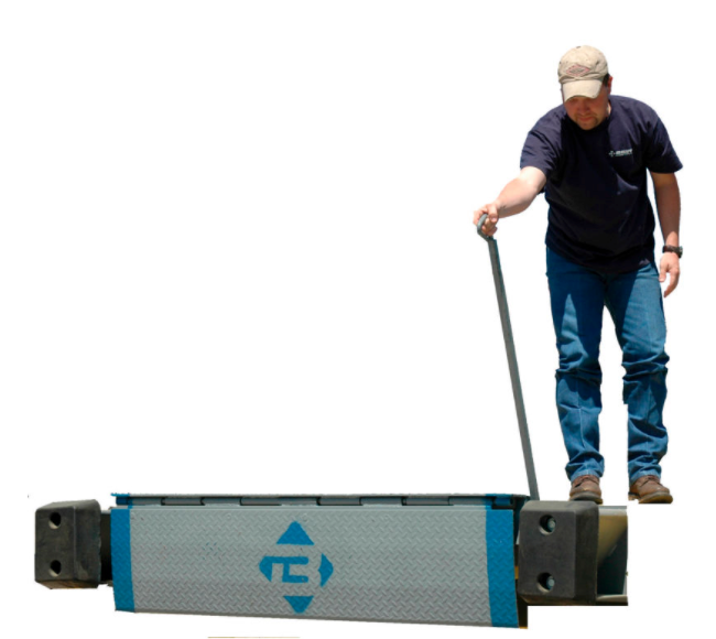 Edge of Dock Leveler - Bluff EZ Pull